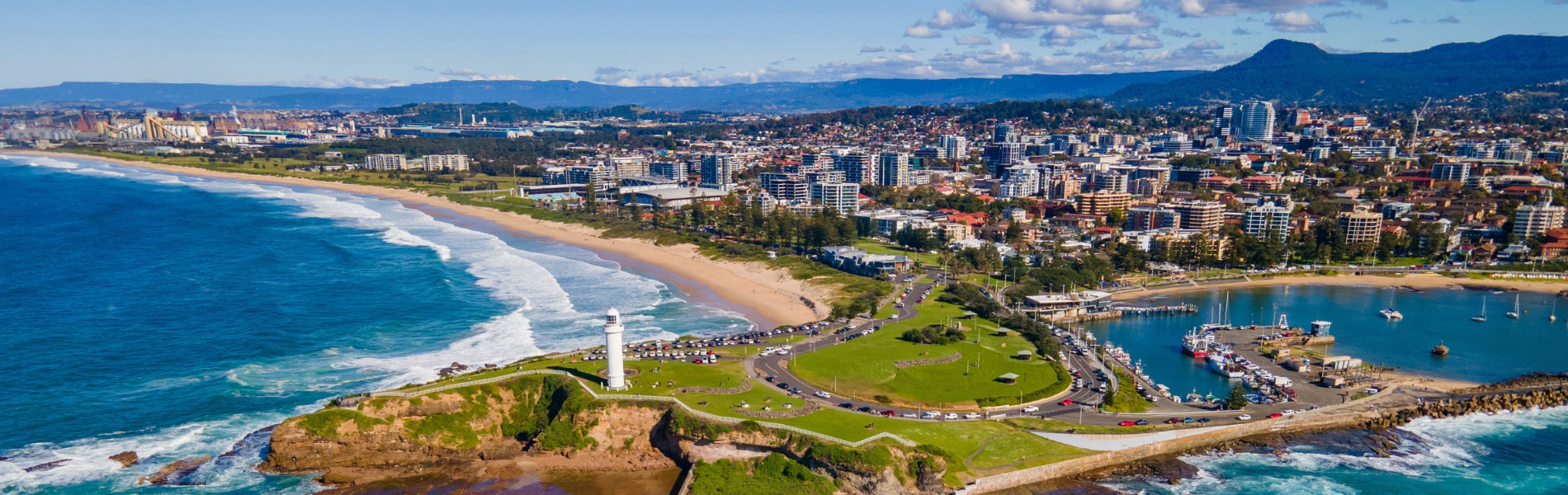 About UOW Australia | UOWD